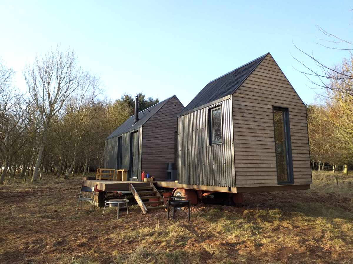 Retreat Hut | Set Aside